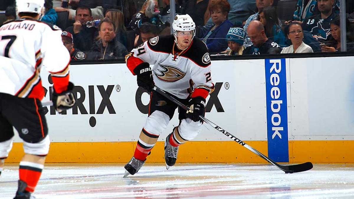 Simon Despres gets 5-year, $18.5 M extension from Ducks - Sports ...