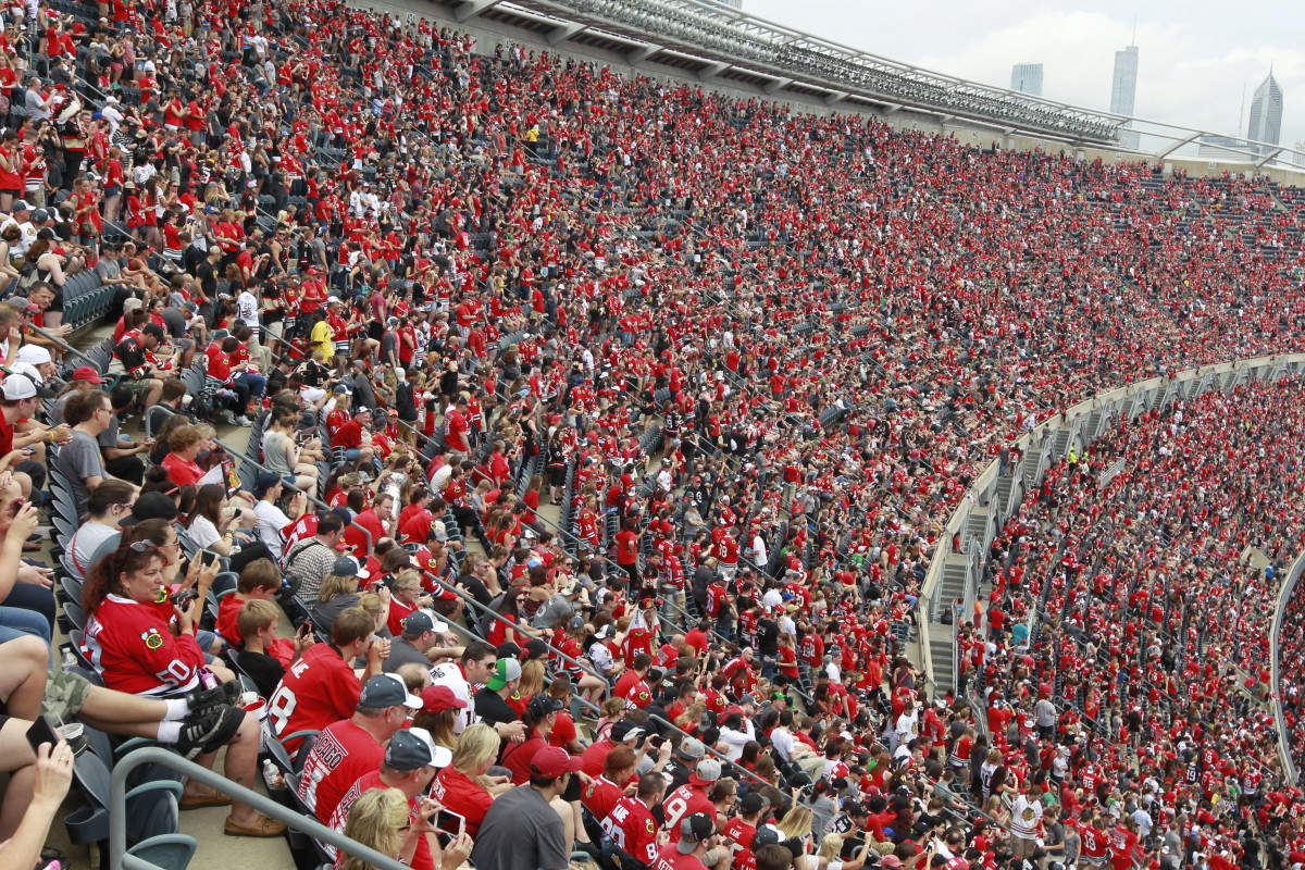 City: 2 million attended Chicago Blackhawks parade, rally - Sports ...