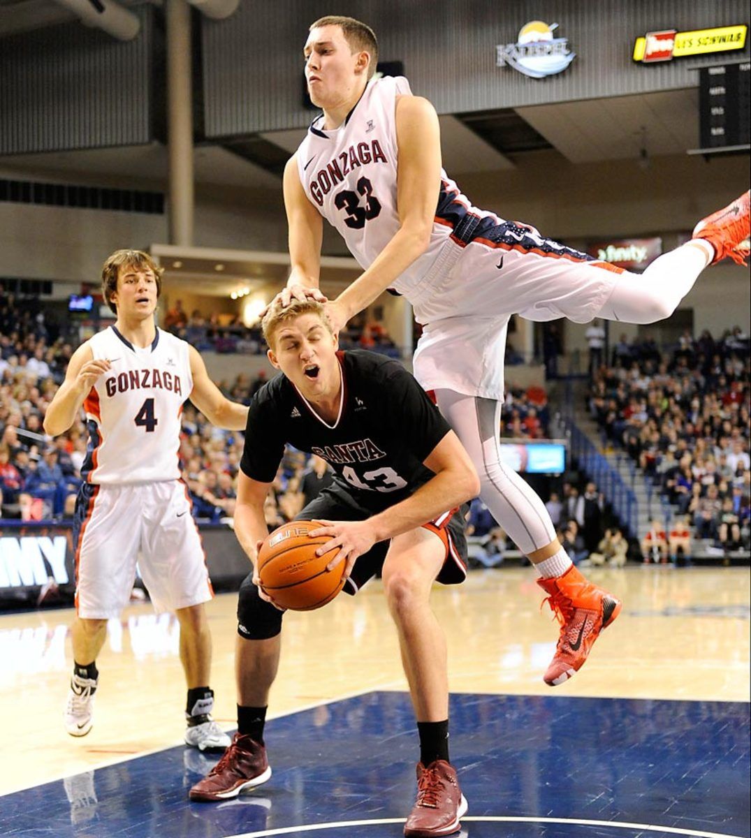 Wacky College Basketball Photos - Sports Illustrated