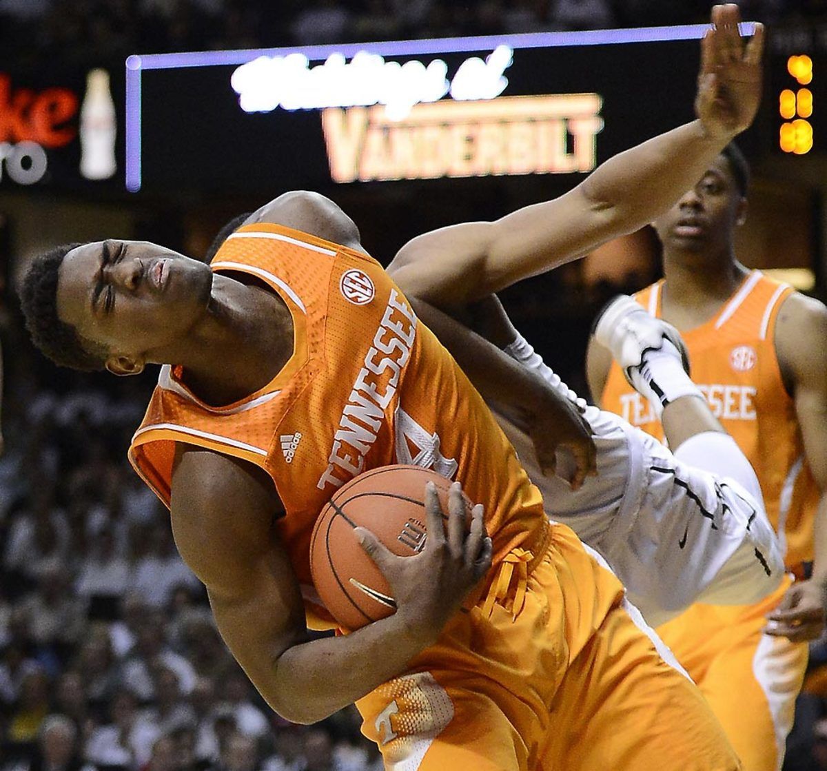 Wacky College Basketball Photos - Sports Illustrated
