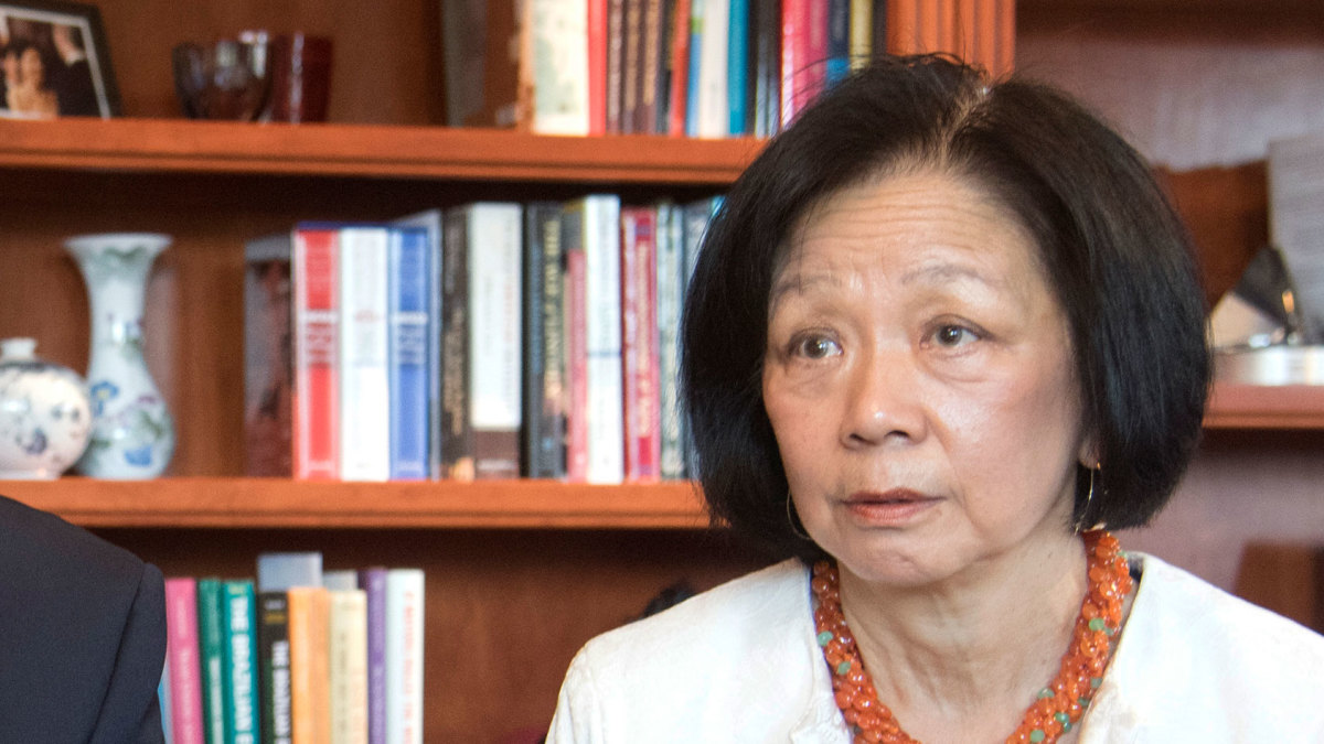 University of Illinois chancellor Phyllis Wise resigns - Sports Illustrated