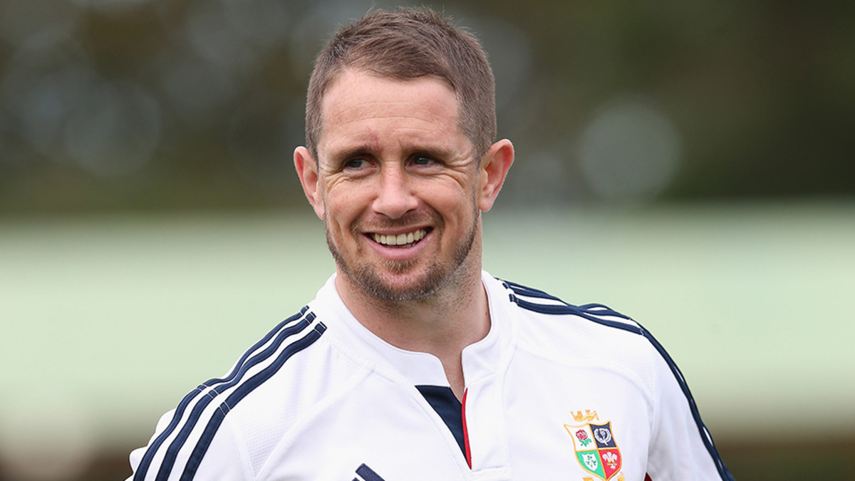 Rugby World Cup: Japanese fan meets Shane Williams (video) - Sports ...
