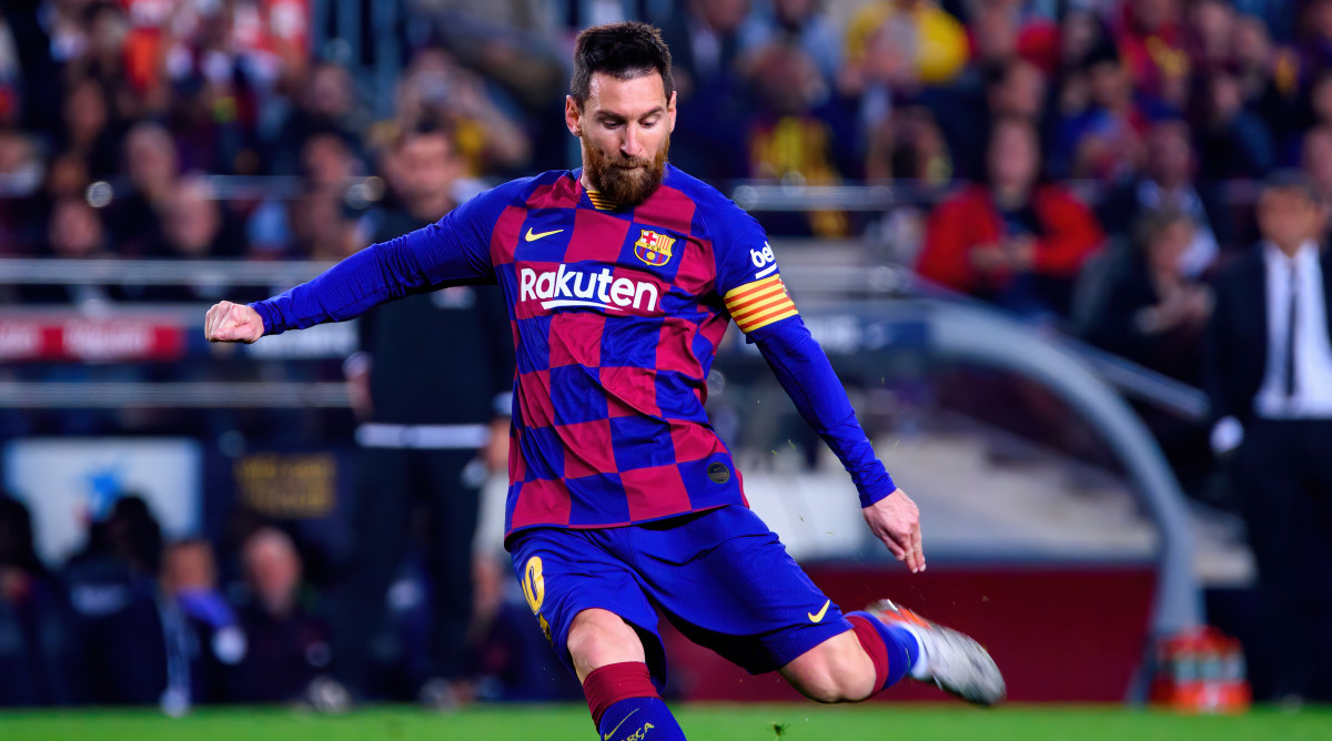 Messi hat trick video: Two free kicks stun Celta Vigo - Sports Illustrated