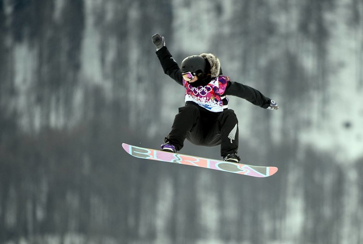 Best shots from Feb. 9 at the Winter Olympics - Sports Illustrated