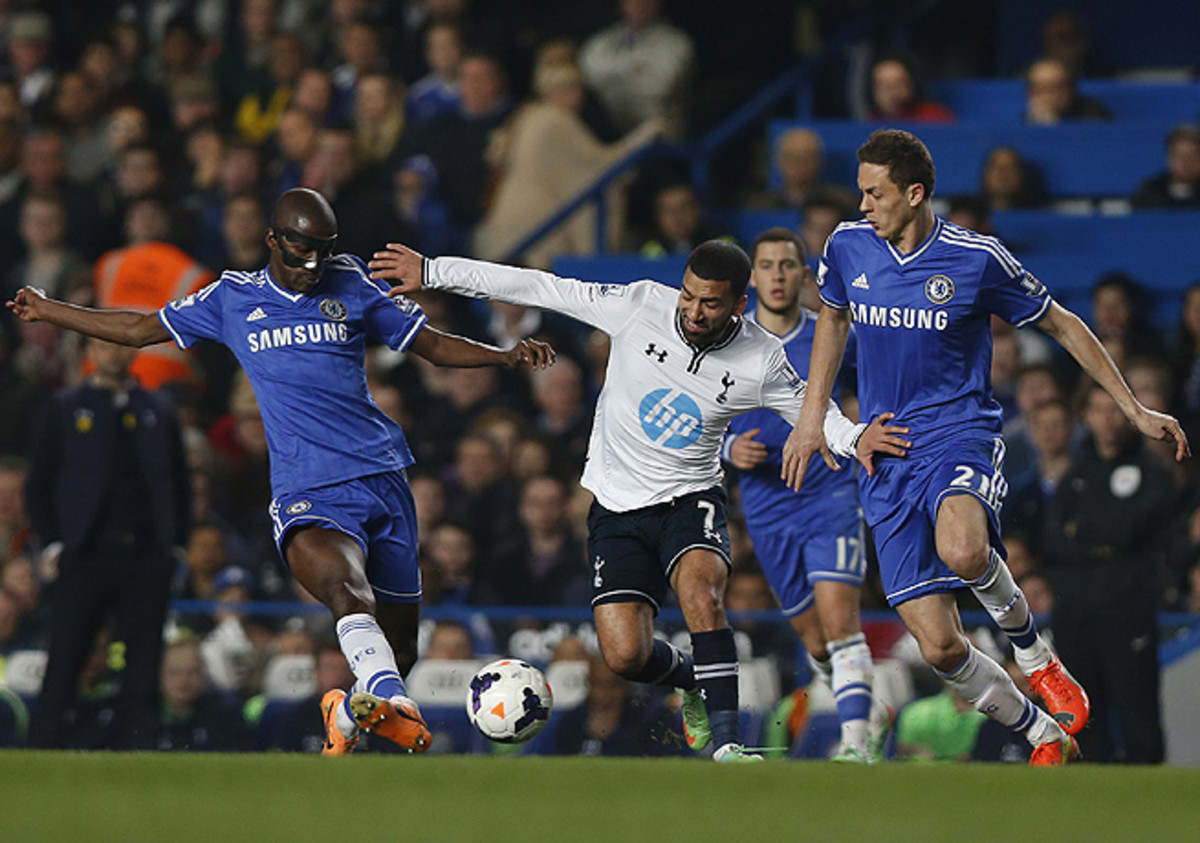 Peter Berlin: Chelsea races past Spurs; United looks to future; EPL ...