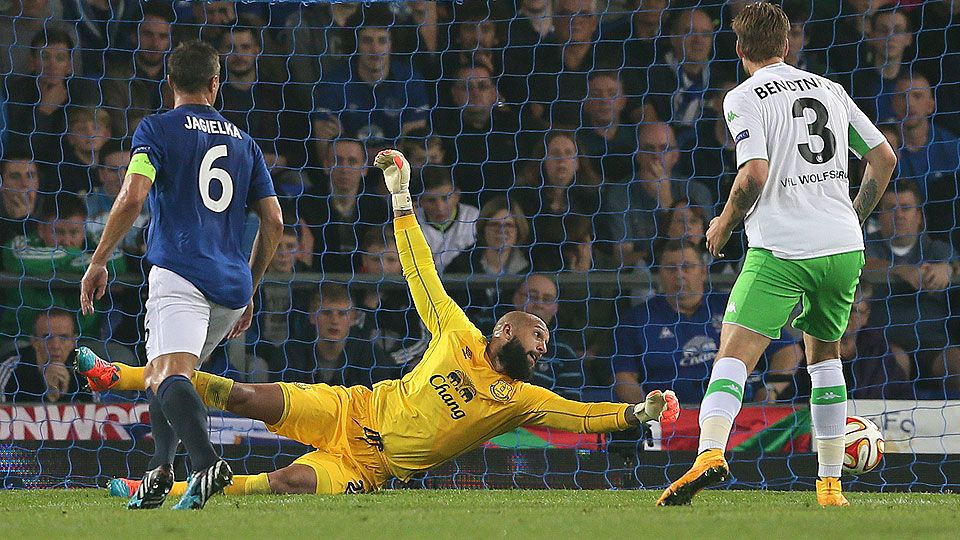 Everton's Tim Howard excels in first European match since 2009-10 ...