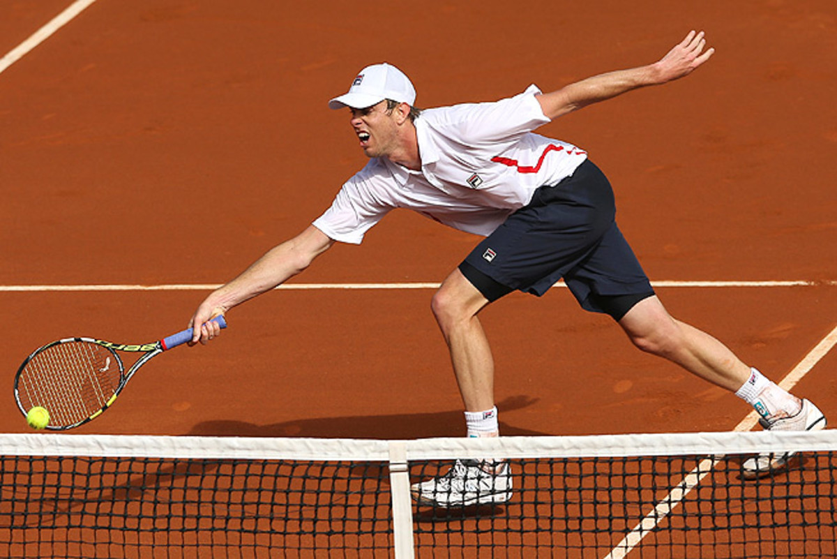 Jon Wertheim: What can the U.S. do to improve Davis Cup results? More ...