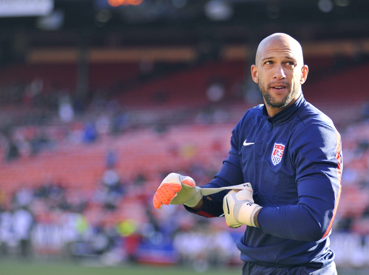 US Secretary of Defense Chuck Hagel calls Tim Howard to offer congrats ...