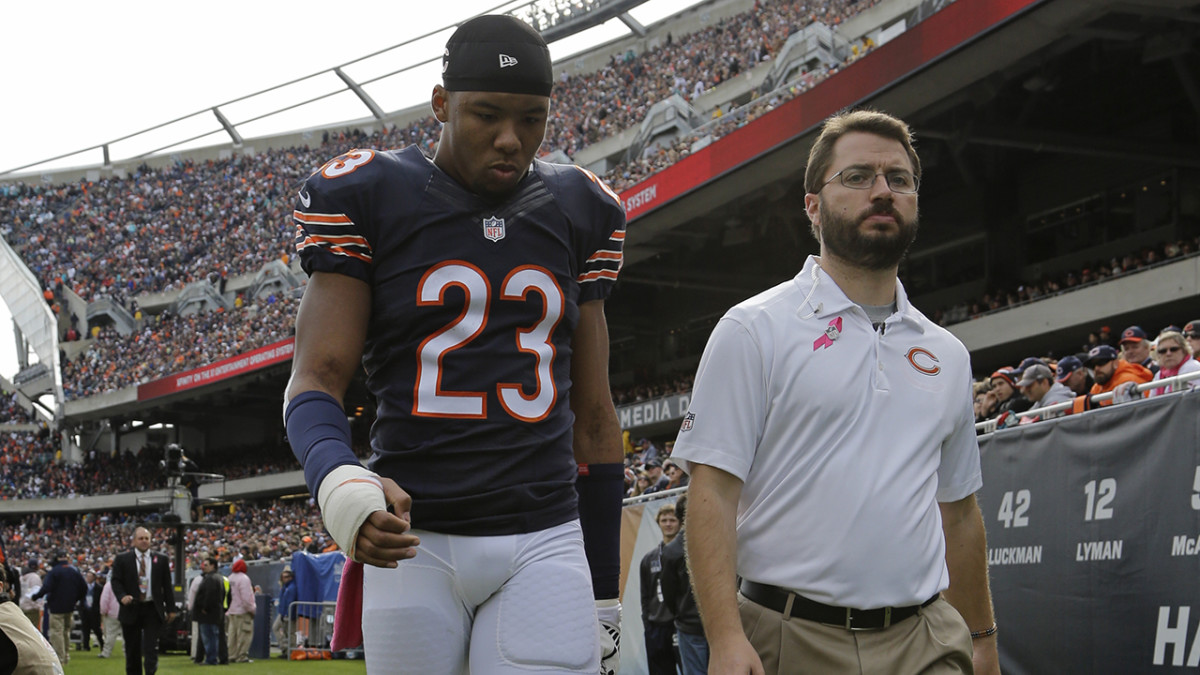 Chicago Bears corner Kyle Fuller has broken hand, hip pointer - Sports Illustrated