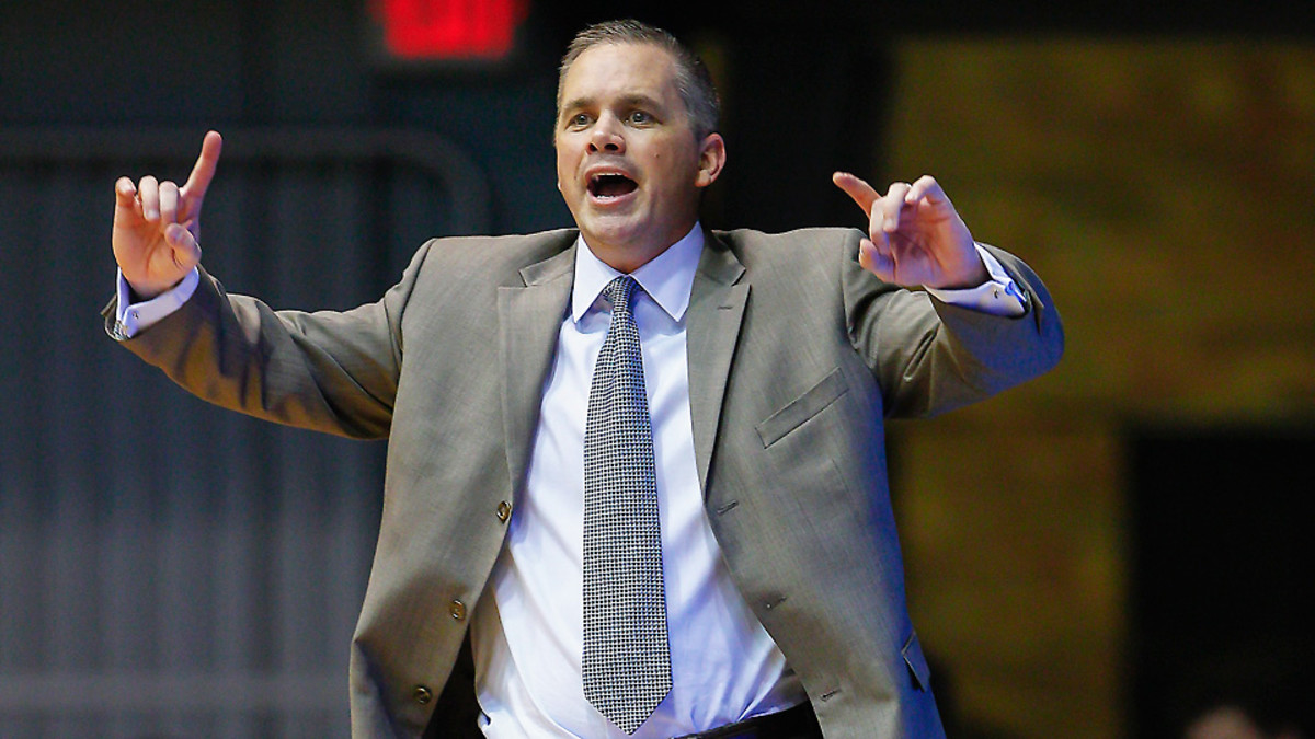 Interim coach Chris Holtmann takes over Butler's turnaround mission ...