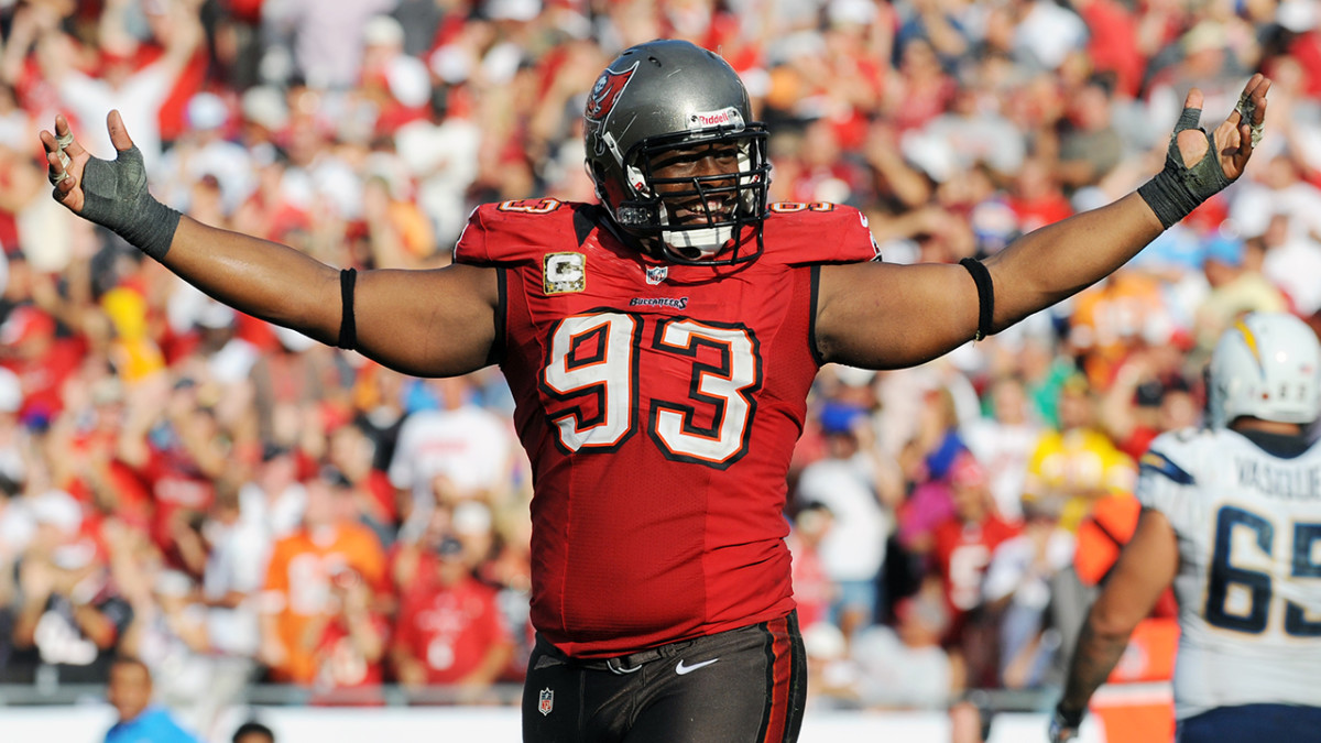 Blockbuster extension for Buccaneers defensive tackle Gerald McCoy ...
