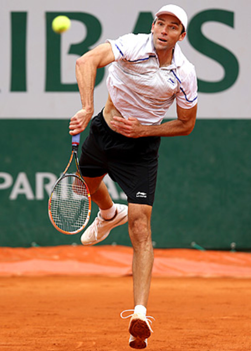 Grigor Dimitrov slips out in the first round of the French Open ...