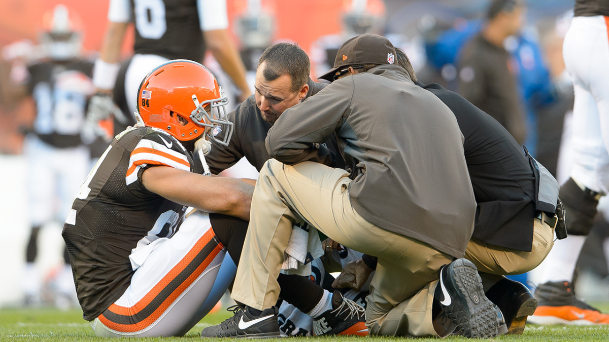 Cleveland Browns tight end Jordan Cameron leaves game with concussion ...