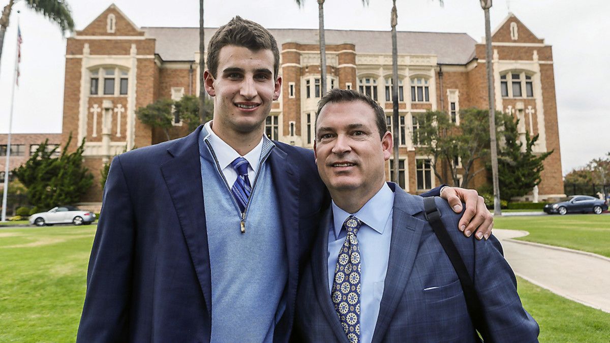 Watch: Michigan's Austin Hatch appears on The Today Show' - Sports ...