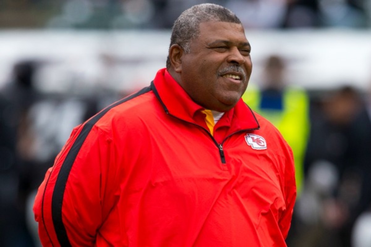 Report: Texans hire Romeo Crennel as defensive coordinator - Sports ...