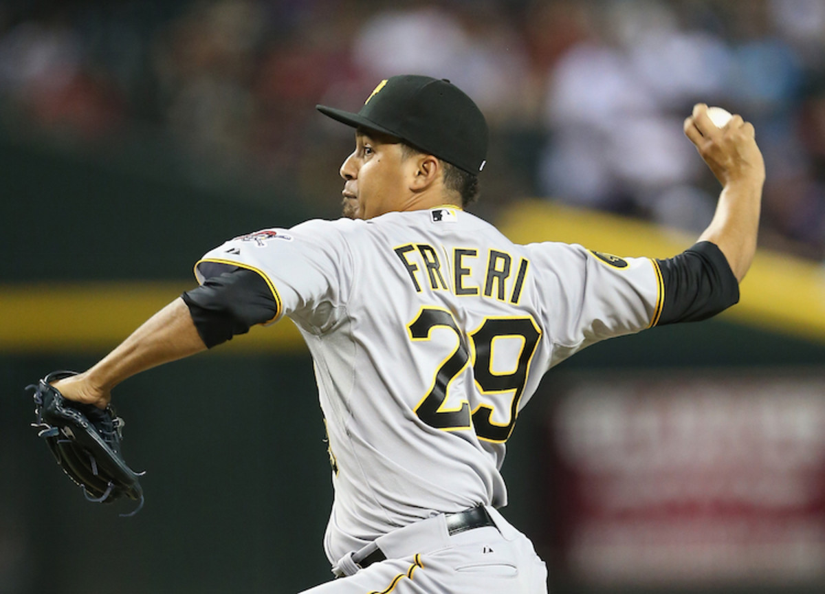 Tampa Bay Rays sign RHP Ernesto Frieri to 1-year deal - Sports Illustrated