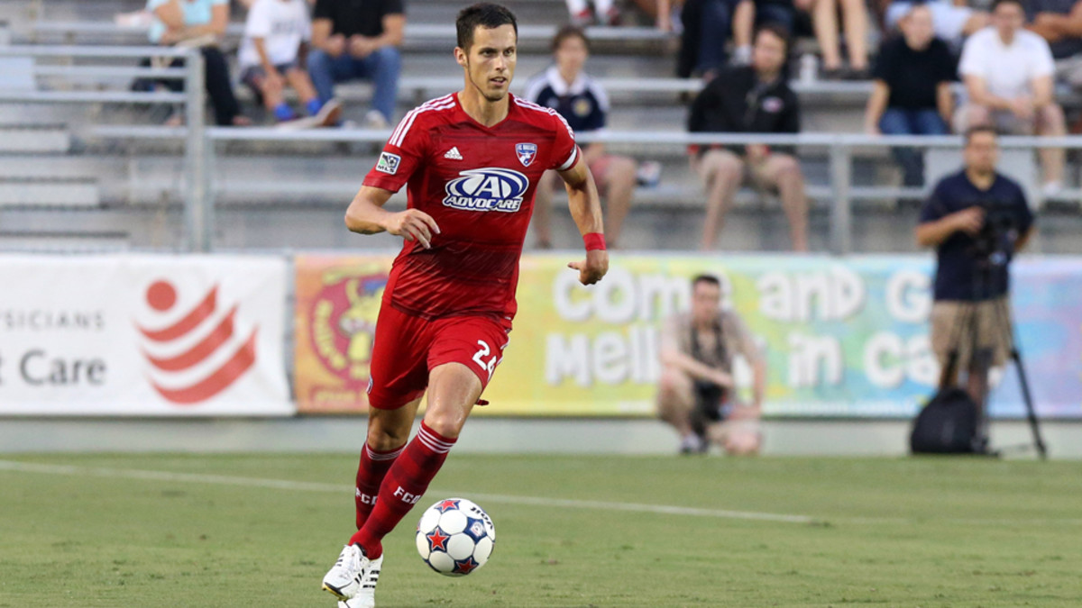 FC Dallas' Matt Hedges stands tallest among MLS Week 22 defensive stars ...
