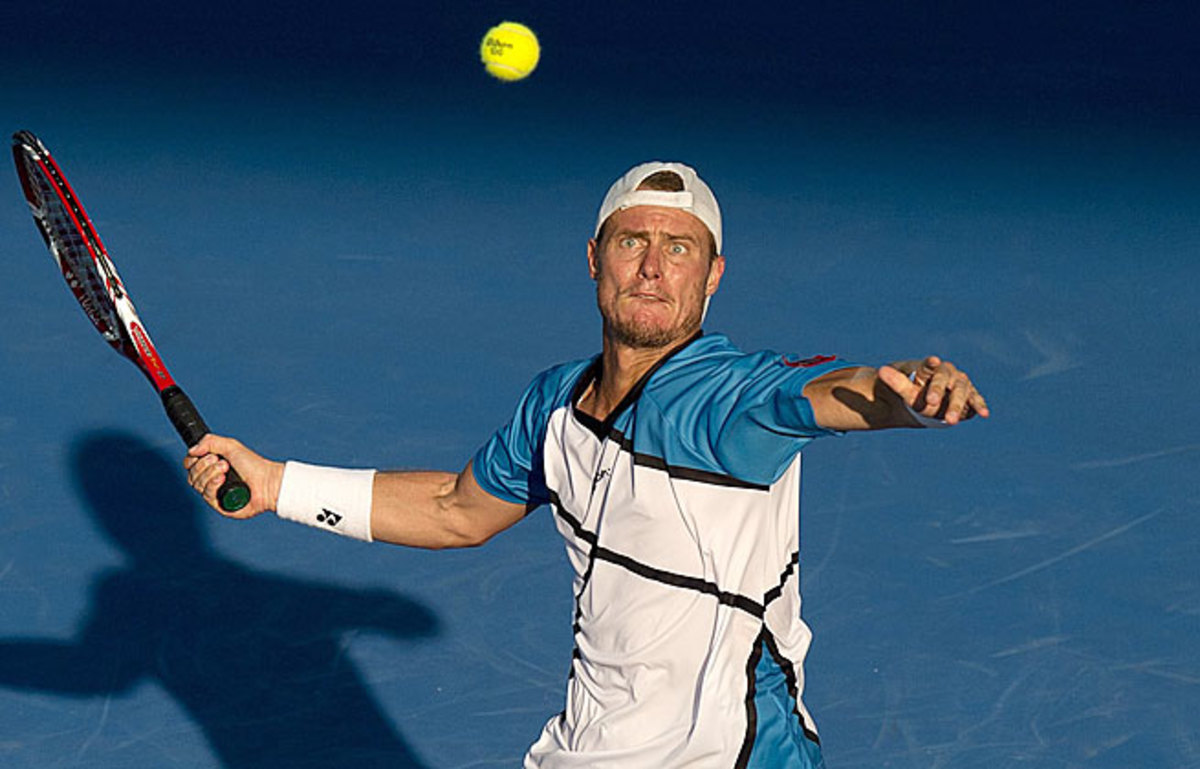 Lleyton Hewitt upsets Roger Federer to win Brisbane title - Sports ...