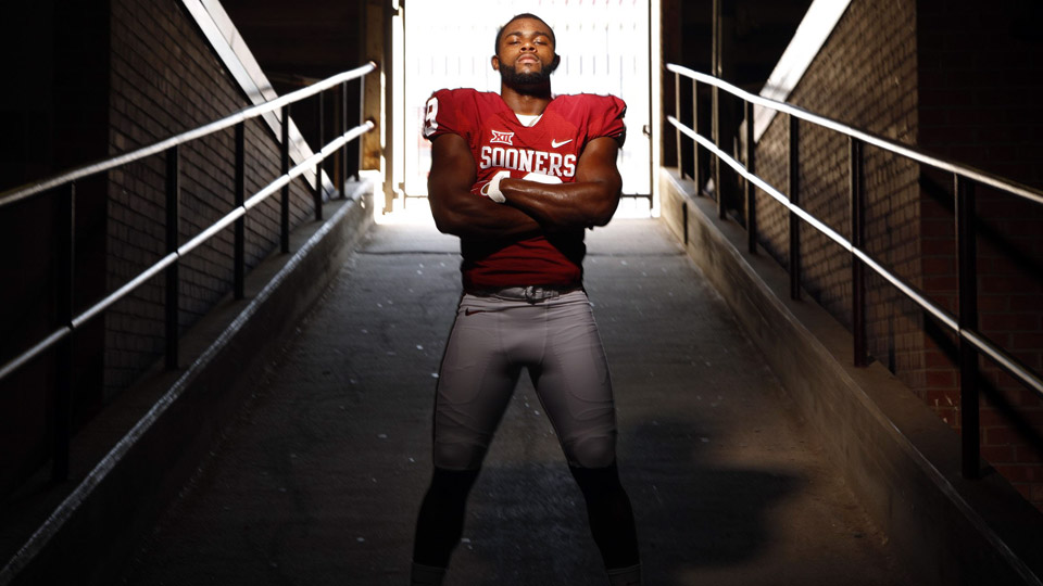 Oklahoma LB Eric Striker: How Sooners' star broke mold to become NFL ...