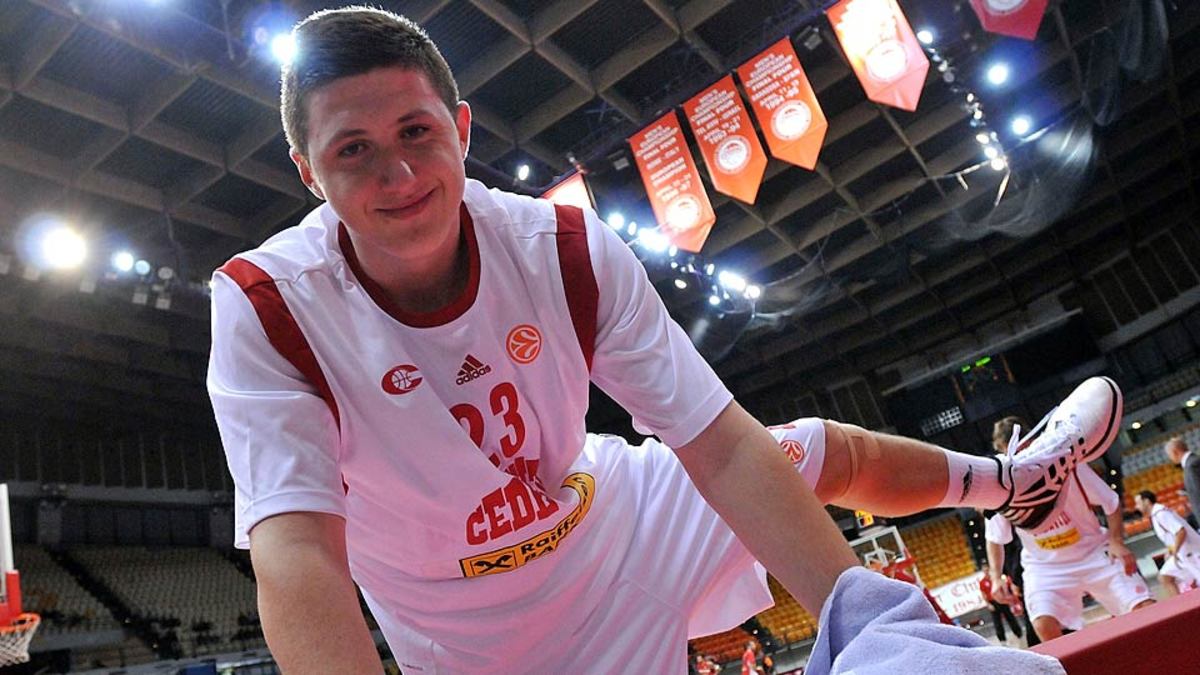 Jusuf Nurkic selected by Bulls with No. 16 pick, traded to Nuggets ...
