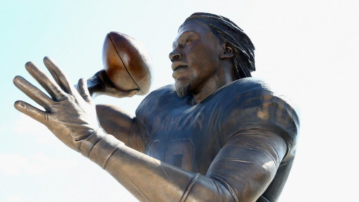 Washington Redskins Robert Griffin III got his own statue at Baylor and ...
