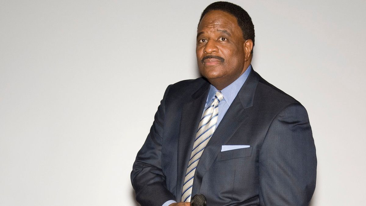 Washington Redskins name should change, says CBS NFL host James Brown ...