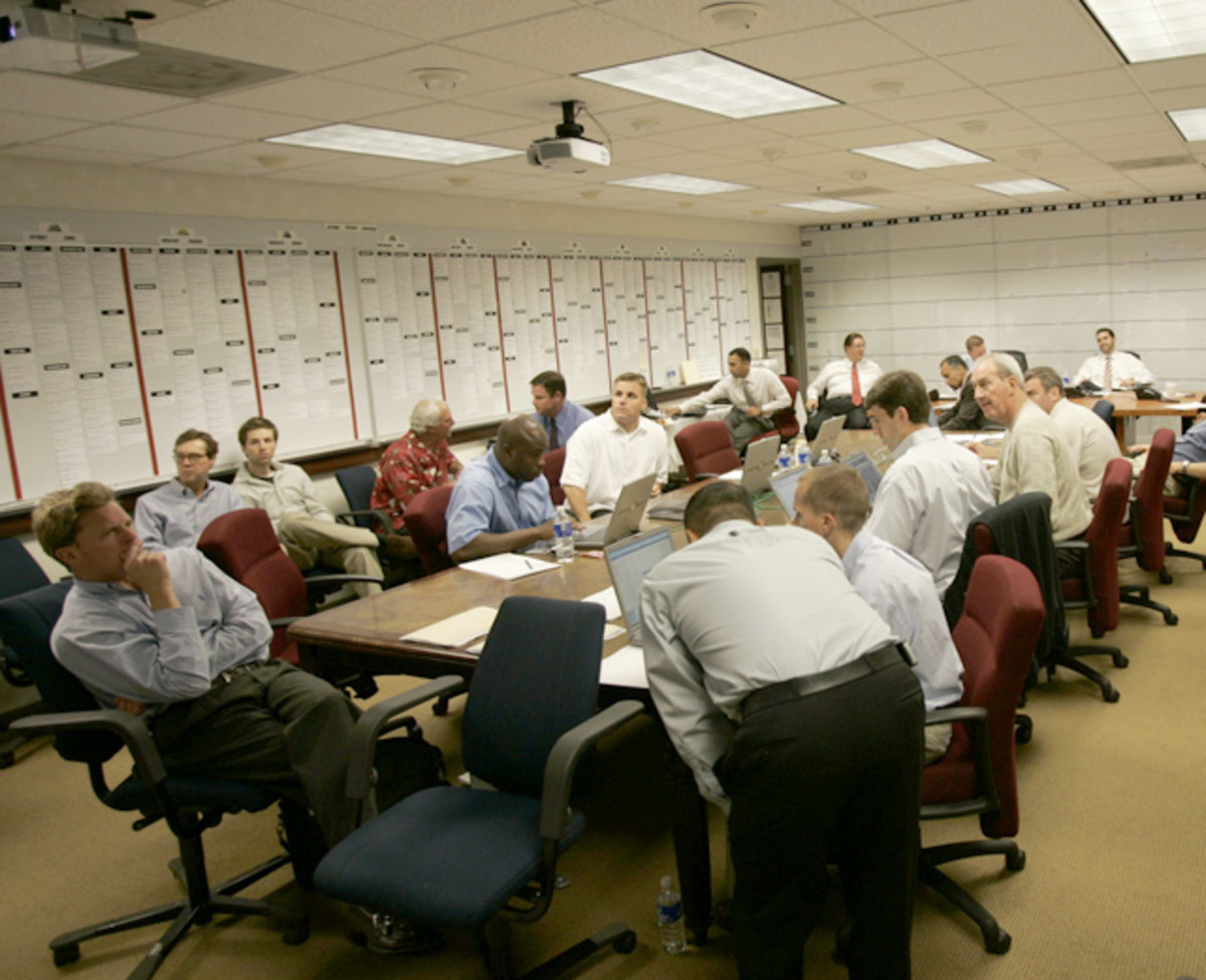 Inside NFL Draft War Rooms - Sports Illustrated