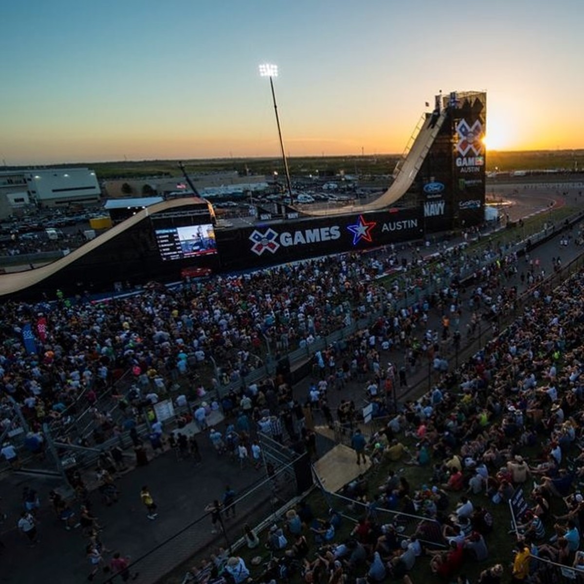 X Games Photos: Going Behind the Scenes at X Games Austin - Sports ...