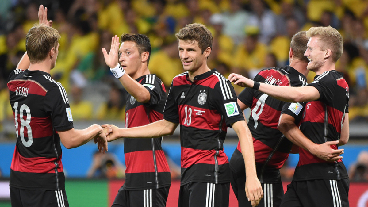 Germany turns in signature showing with complete destruction of Brazil ...