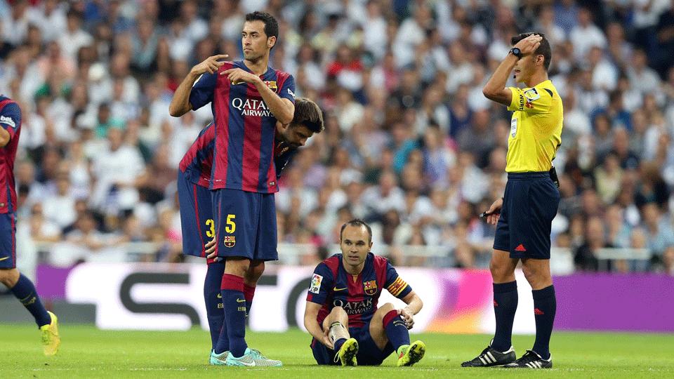 Andres Iniesta out four matches with calf injury - Sports Illustrated