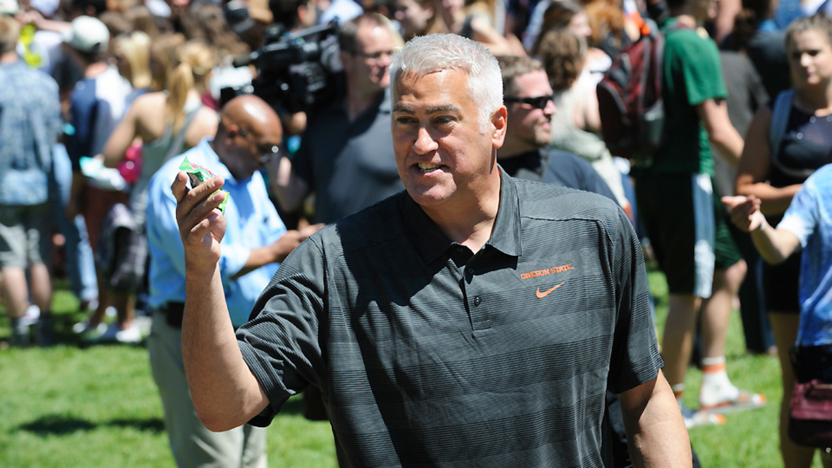 Lindsay Schnell: Wayne Tinkle ready to make Oregon State basketball ...