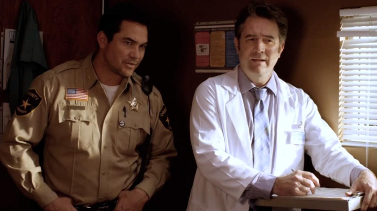 SI Now: One-on-one with actor Dean Cain - Sports Illustrated