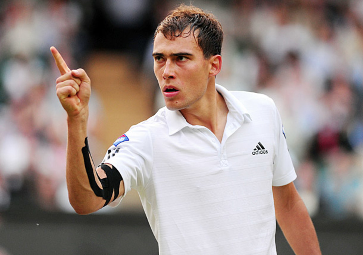 Photos: Andy Murray rallies past Jerzy Janowicz in Wimbledon semifinals ...