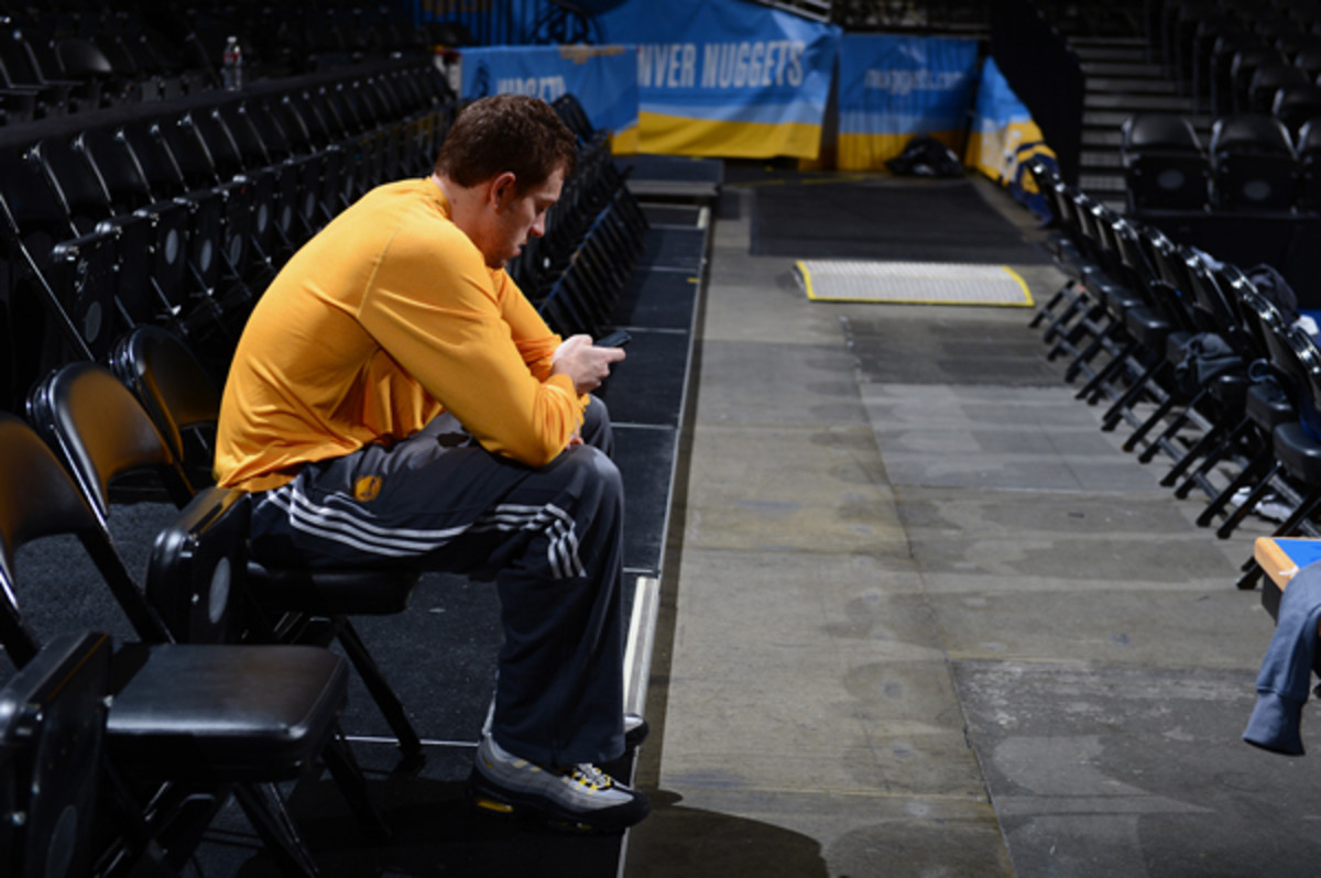 Warriors' David Lee undergoes surgery on torn hip flexor - Sports ...