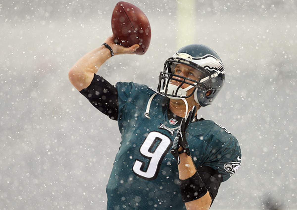 Nick Foles throws first interception of the season in blizzard-like ...