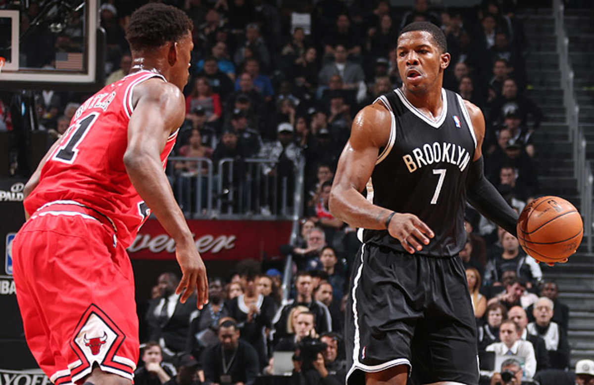 Nets' Johnson might miss Game 3 with foot injury - Sports Illustrated