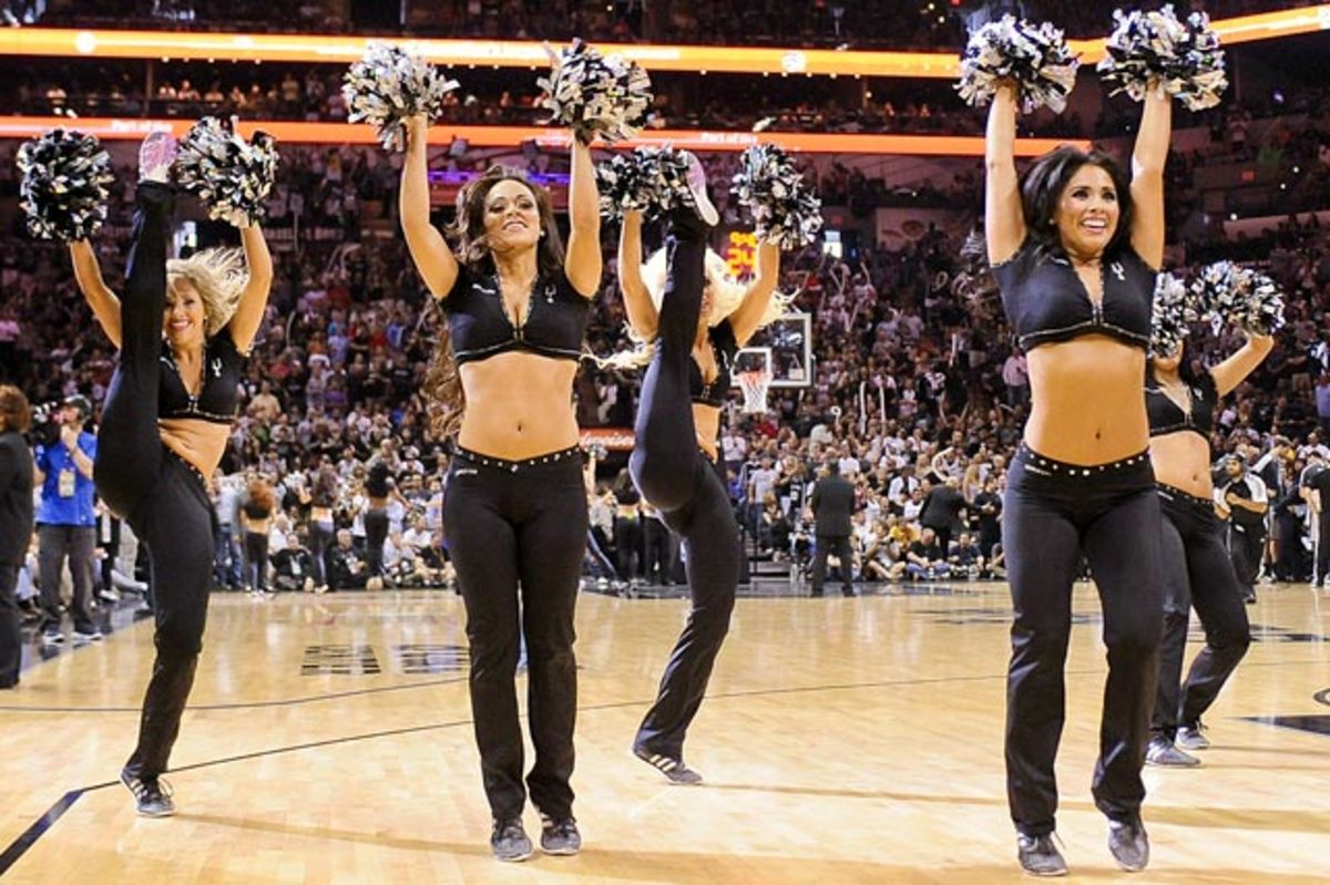 San Antonio Spurs Silver Dancers - Sports Illustrated