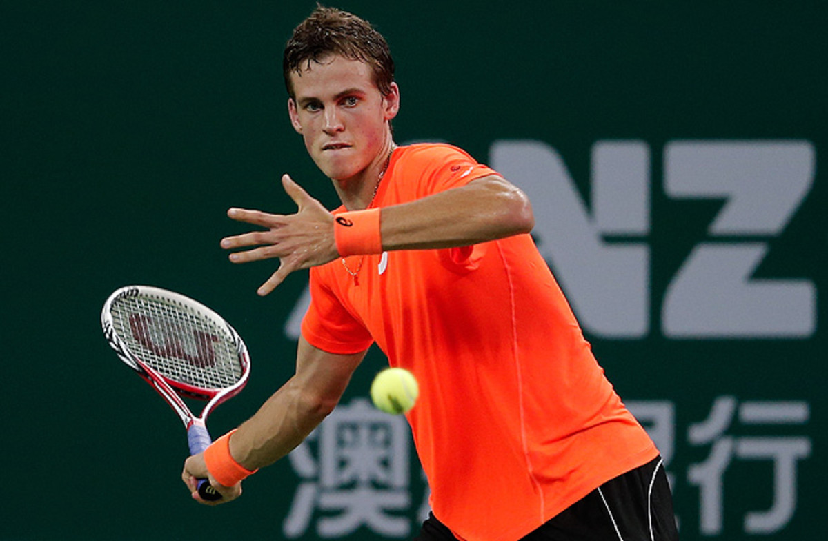 Vasek Pospisil ousts Lleyton Hewitt in the opening round of Erste Bank ...