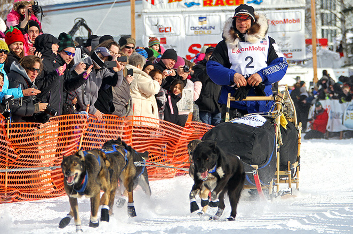 Dogs and mushers welcome rest at Iditarod checkpoints - Sports Illustrated