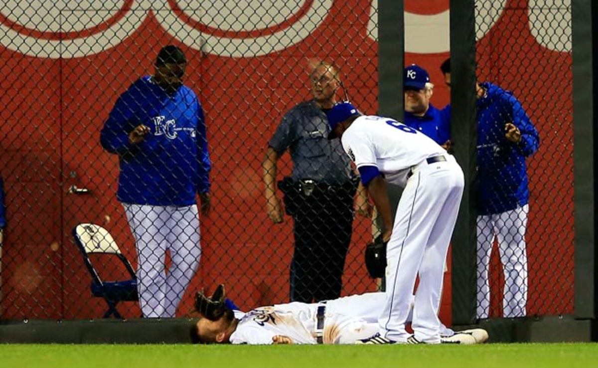 Royals' Alex Gordon feeling better after head injury - Sports Illustrated