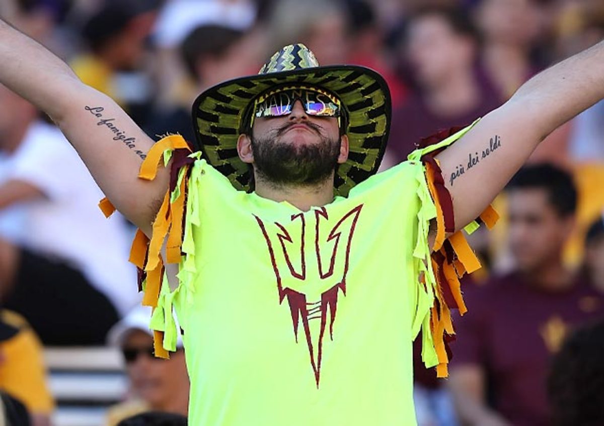 College Superfans - Sports Illustrated