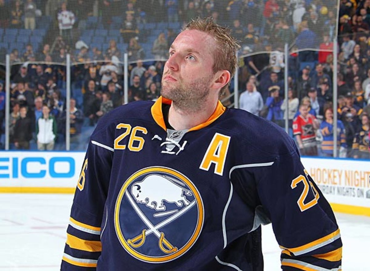 Top Line: Vanek wants out of Buffalo, Nieuwendyk done in Dallas, more ...