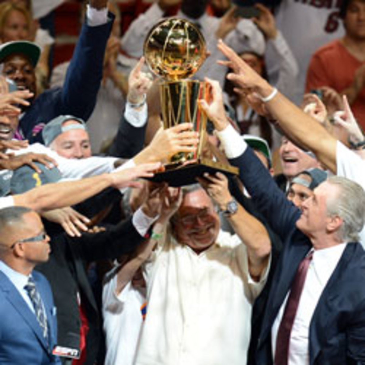 NBA committee reportedly votes to return NBA Finals to 2-2-1-1-1 format ...