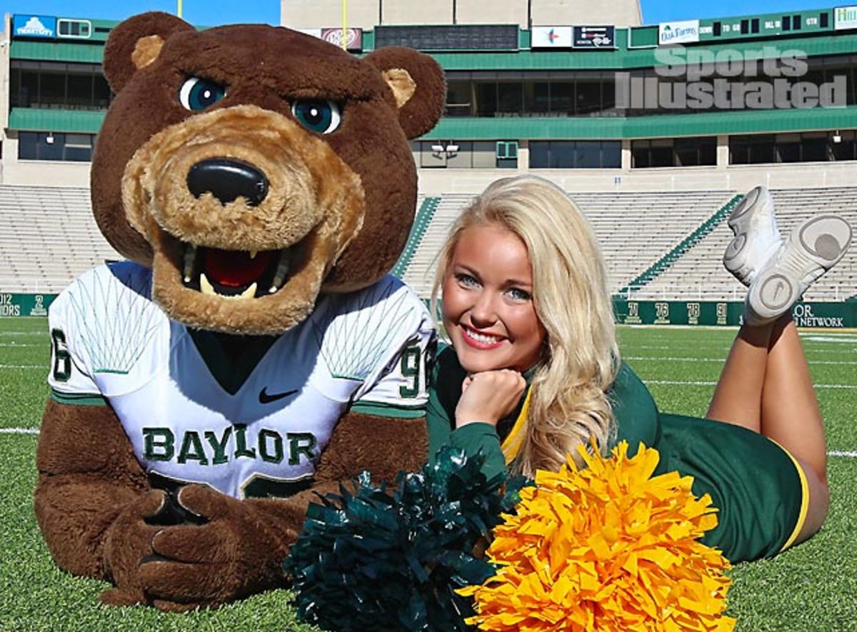 Cheerleader of the Week - Sports Illustrated