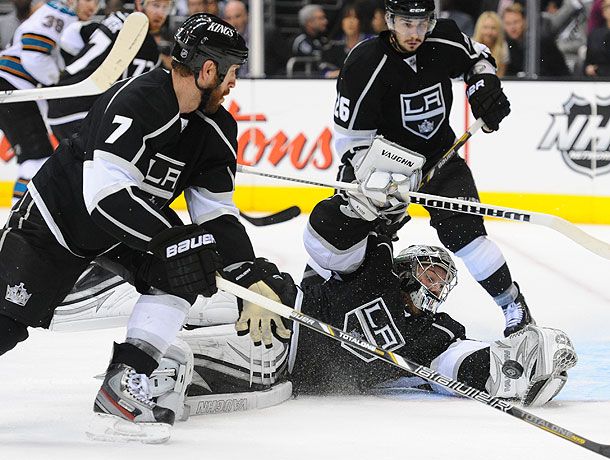 Jonathan Quick Save Sharks