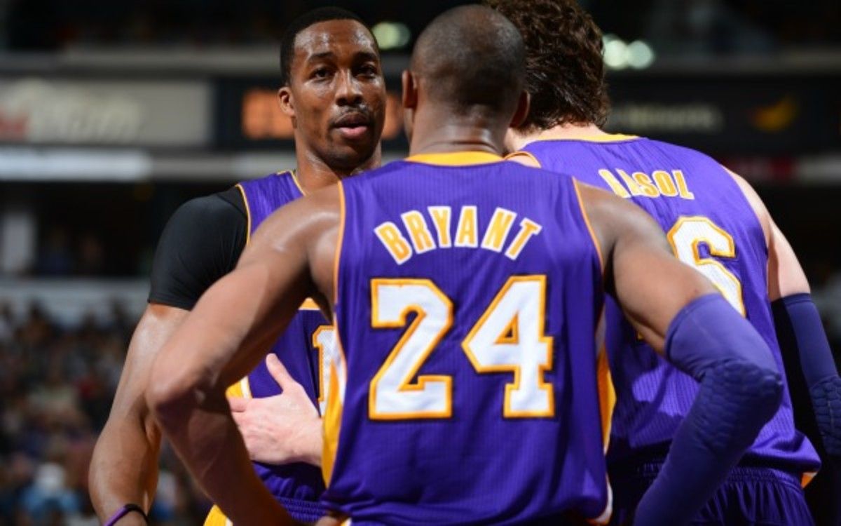 Report: Kobe Bryant plans to be part of Lakers' presentation to Dwight ...