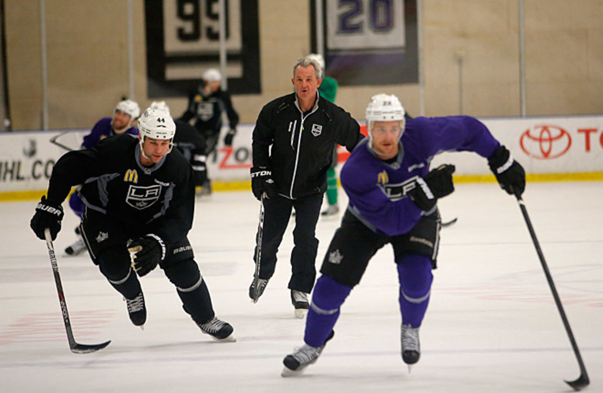 LA Kings extend Sutter, Lombardi, Robitaille deals - Sports Illustrated