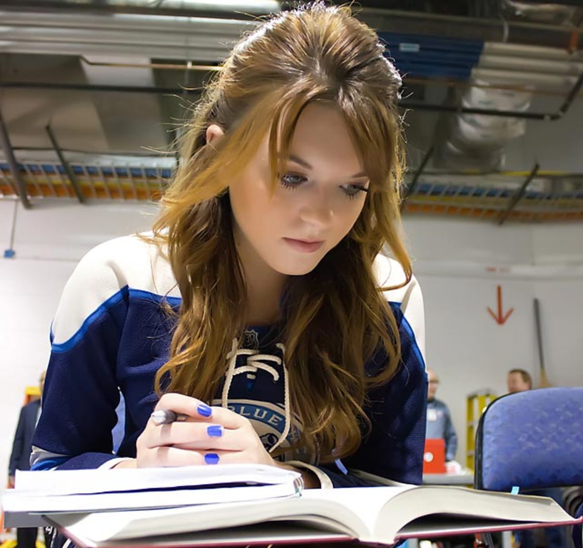 Cheerleader of the Week - Sports Illustrated