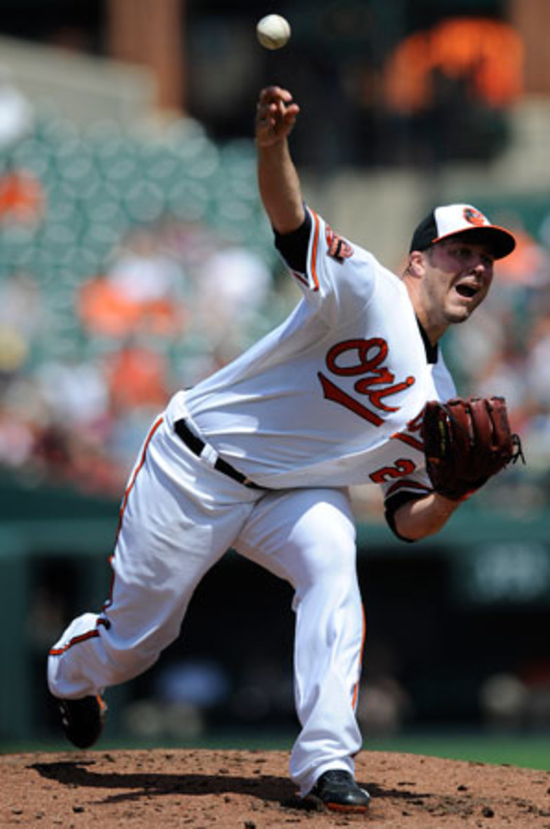 Tommy Hunter more than triples salary with Orioles - Sports Illustrated