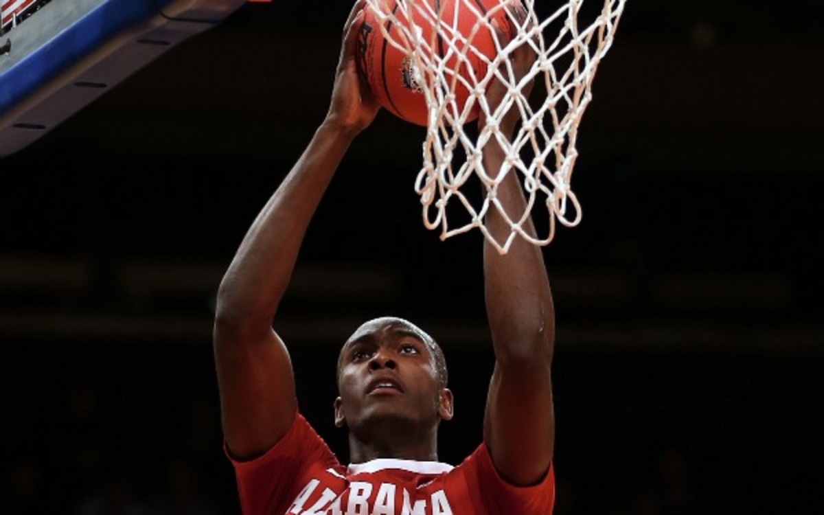 Report: Alabama forward Devonta Pollard charged with kidnapping ...